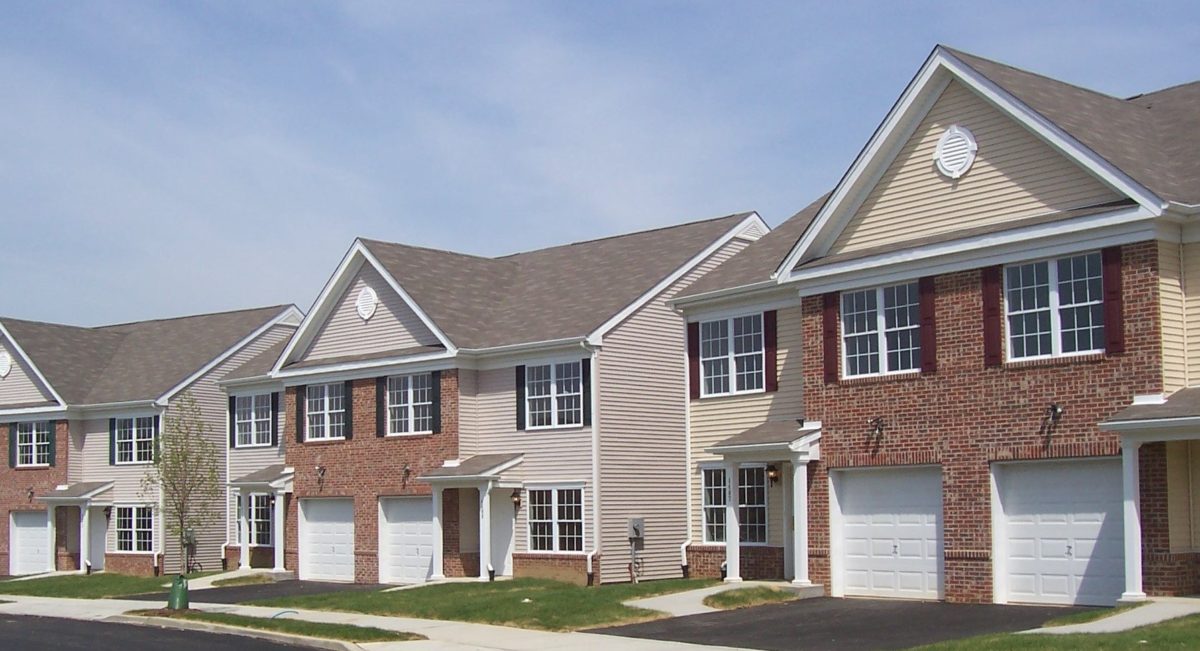 Twins at Powder Mill – Dale Corp.